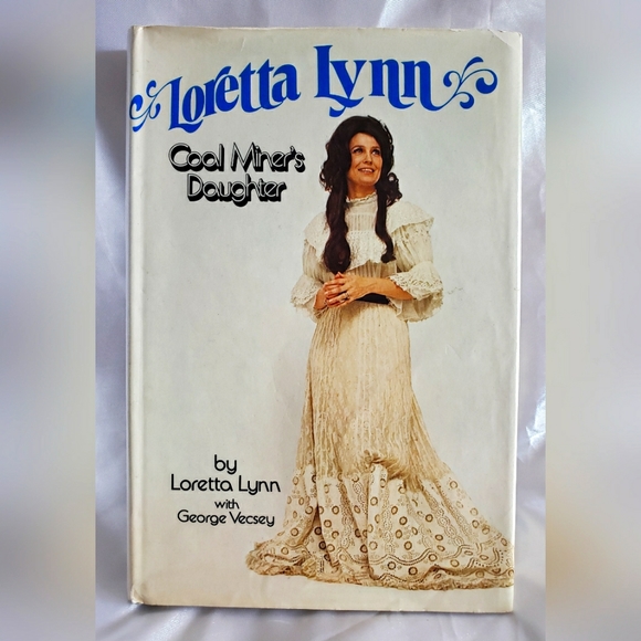 Henry Regnery Company | Other | 976 Loretta Lynn Coal Miners Daughter ...